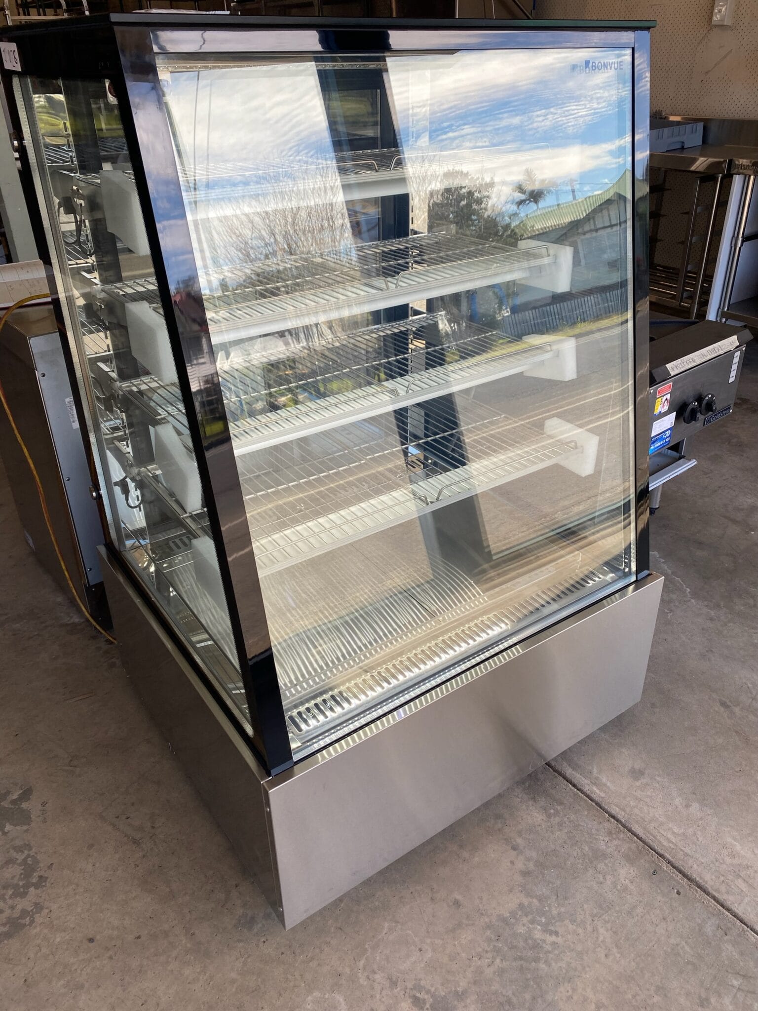 Anvil Cold Display – Wotherspoon Food Service Design